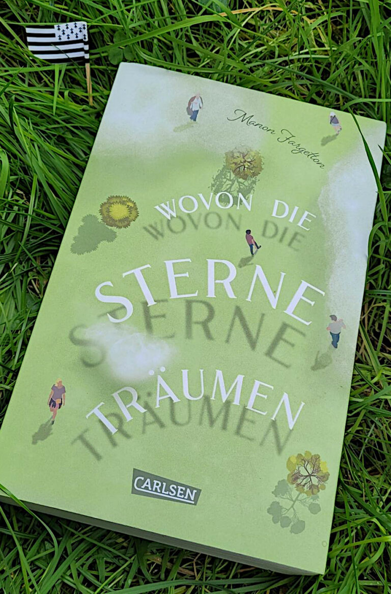 „Wovon die Sterne träumen“ - Rezension auf SimoneD.de